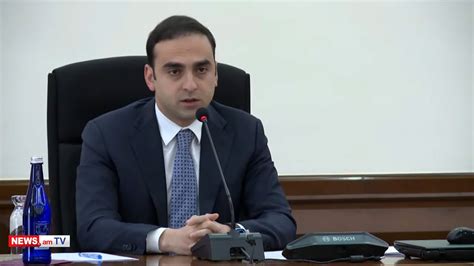 Չարենցի տուն թանգարանի տանիքին մանսարդ են կառուցել Ավինյանը
