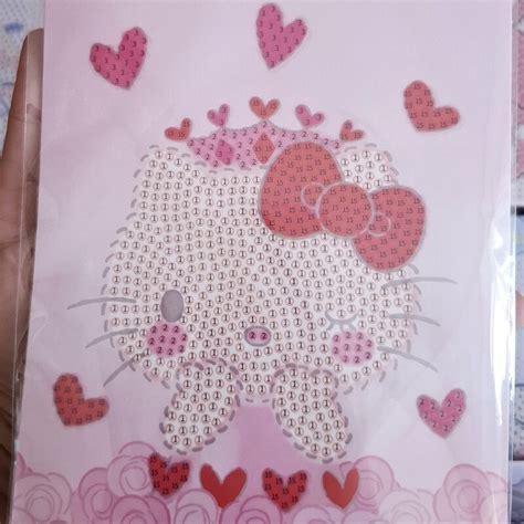 خرید و قیمت نقاشی الماسی 13 در 18 با چند بسته نگین سانریو از غرفه قشنگ