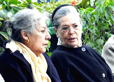 Congress Leader Sonia Gandhi In A Conversation With Party Leader Ambika