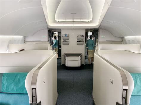 Review Korean Air First Class 747 8 From Atlanta To Seoul The