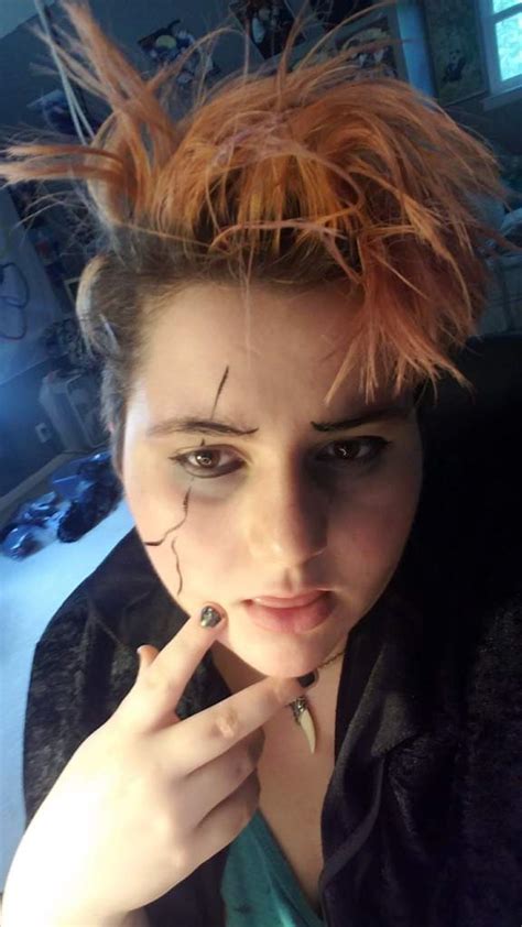 Violet And Cheslock 5 Minute Cosplay Challenge Black Butler Amino