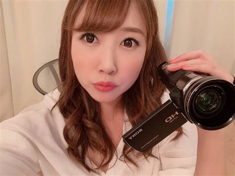 今夜決まる主役を全力で引き立てる熱演を魅せる最優秀助演AV女優は誰だ私達は女優です演技派女優4名の演技力を見に来て下さいナイト