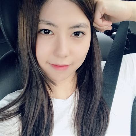 세리핑 ̆̎ Sery Yeong • Threads Say More