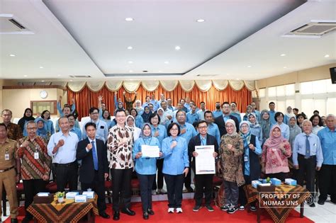 Perkuat Pelayanan Publik FISIP UNS Canangkan Zona Integritas
