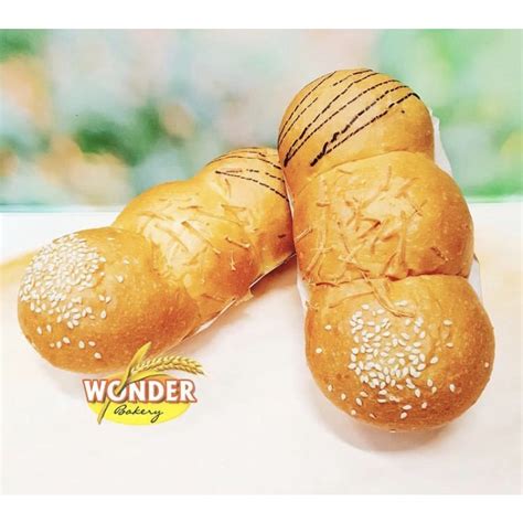 Jual [bijian] Roti 3 Rasa Daging Ayam Keju Cokelat Wonder Bakery Solo