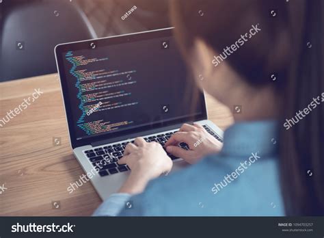 53 832 Student Programing Images Stock Photos Vectors Shutterstock
