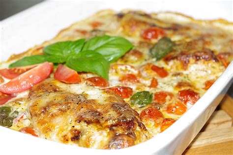 Mozzarella Hähnchen in Basilikum Sahnesauce von bienemaya Chefkoch de