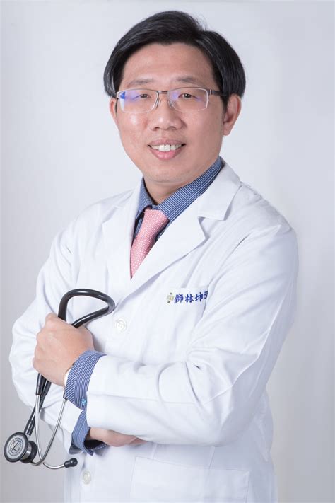 💡認識早產並建立正確觀念，使孕婦具有早期辦識早產的症狀 早產：指懷孕🤰20週以上未滿37週的生產 早產發生的原因 🔸前胎曾經有早產經驗者 🔸