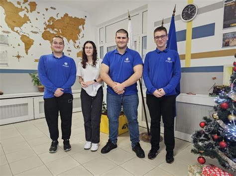 Професионалната гимназия по компютърно програмиране и иновации в Бургас в челната тройка на