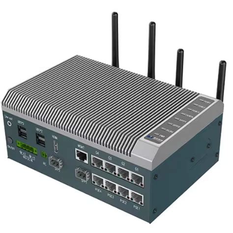 smart traffic iot device gateway with 8 gb memory and multi networks