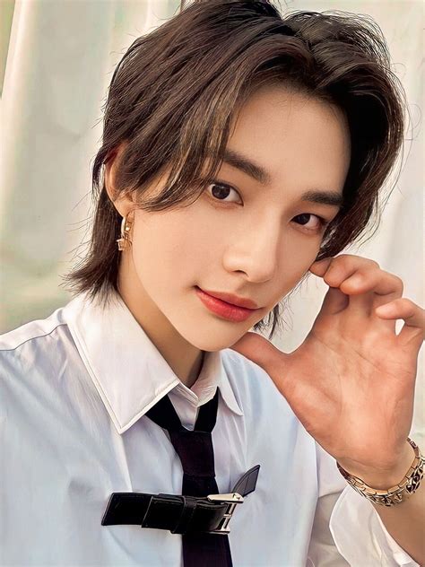 Hwang Hyunjin Long Hair Styles Hair Feminine