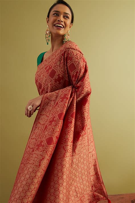 Red Woven Viscose Luxe Saree Taneira Online Store