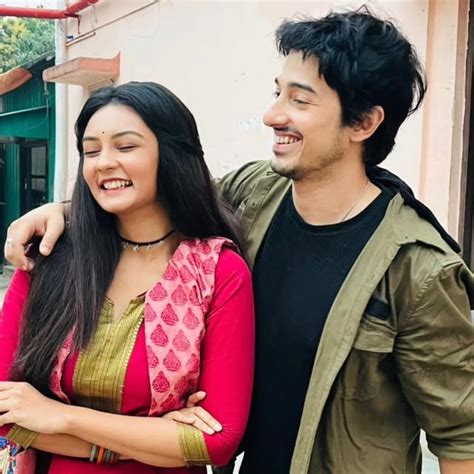 Rikhia Roy Chowdhury Rikhia Rc • Instagram Photos And Videos