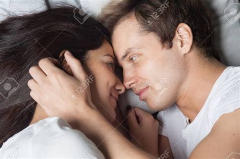 Los cuentos más encantadores para hacer dormir a tu novia