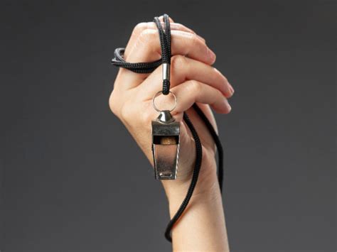 Whistleblowing La Nuova Frontiera Della Segnalazione Di Illeciti Sul