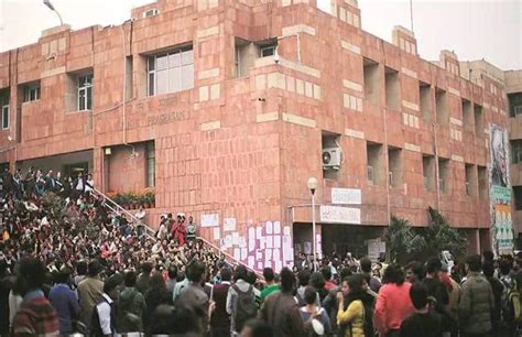 Jnu छात्रसंघ अध्यक्ष ने Hrd मंत्री को लिखी चिट्ठी दलित छात्रों को