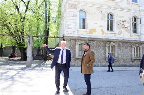 Промяната Нагласена е поръчката за ремонта на Хуманитарната гимназия в Пловдив