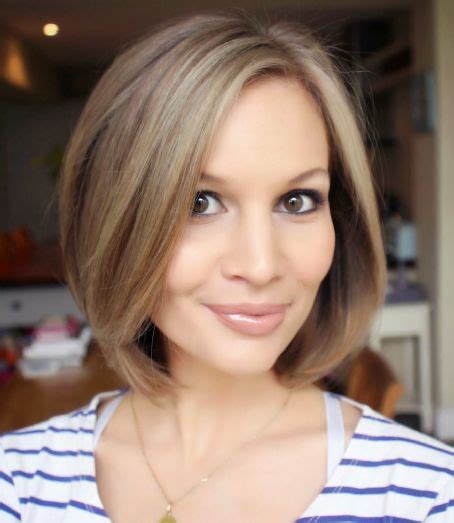 Anna Saccone Famousfix