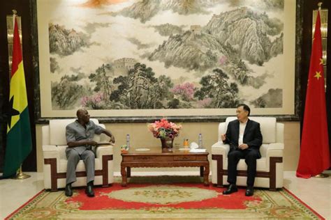 驻加纳大使会见加中友好协会主席澎湃号·政务澎湃新闻 The Paper