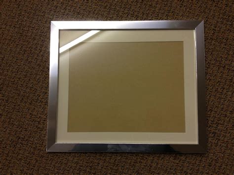 Modern Shiny Chrome Photographpicture Frames With Picture Mount