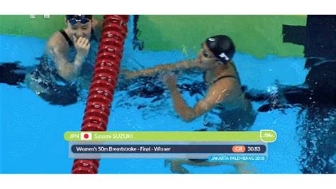 亚运女子50米蛙泳冯君阳受益对手犯规摘铜 日本名将破纪录卫冕 Youtube