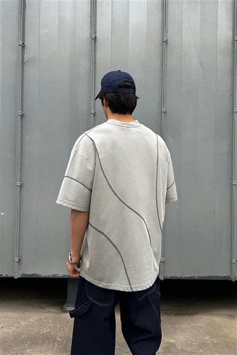 Sample Lights Flatlock Açık Gri Oversize Tişört