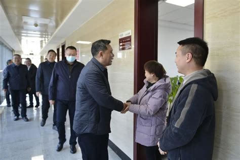 提士气 鼓干劲 市中院党组春节后首个工作日走访慰问全院干警澎湃号·政务澎湃新闻 The Paper