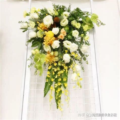 花艺知识丨讲台花一般是什么花演讲台摆花有什么作用 知乎
