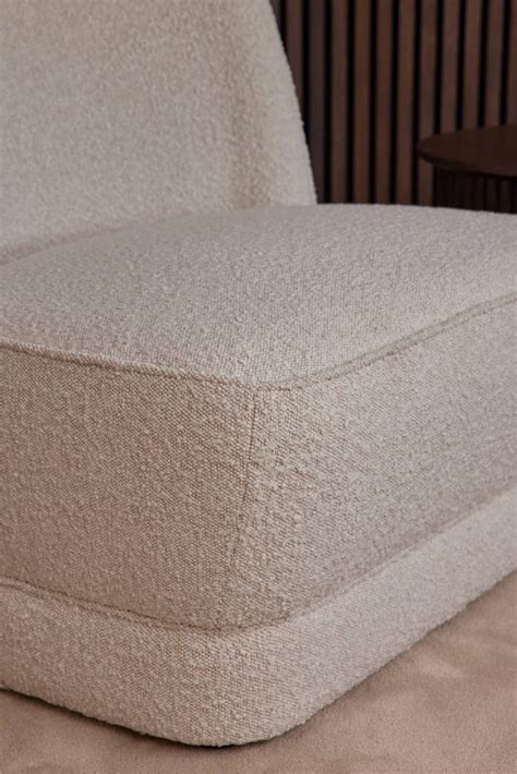 Flossy Bunny Boom Interior