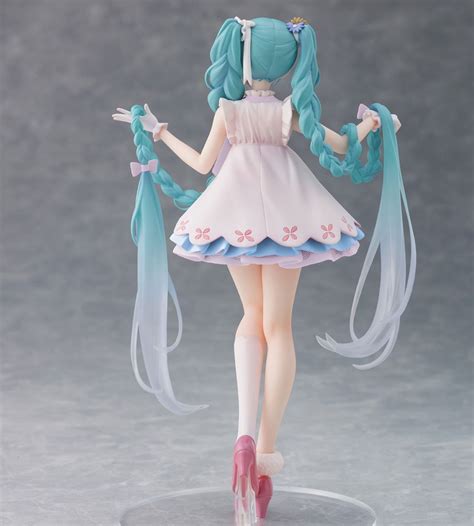 Hatsune Miku Wonderland Figure Series Hatsune Miku Rapunzel Taito Ver