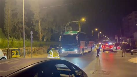 ΑΕΚ Παναθηναϊκός Με ισχυρή αστυνομική δύναμη η άφιξη της πράσινης