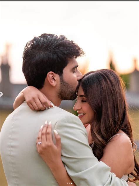 Who Is She Singer Arman Malik Gets Engaged News24