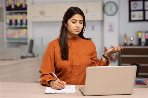How Long Do Late Payments Stay On A Credit Report Impact And Solutions