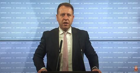 Јанушев Во вонредна состојба Владата купува сортно вино виски шампањ 360 степени