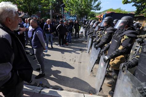 Nato Deploys More Forces To Kosovo After 30 Peacekeepers Injured