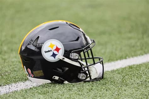 Steelers Make Roster Decision With Kyron Johnson