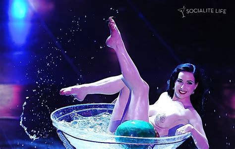 Dita Von Teese Porn Pictures Xxx Photos Sex Images 1819343 Pictoa