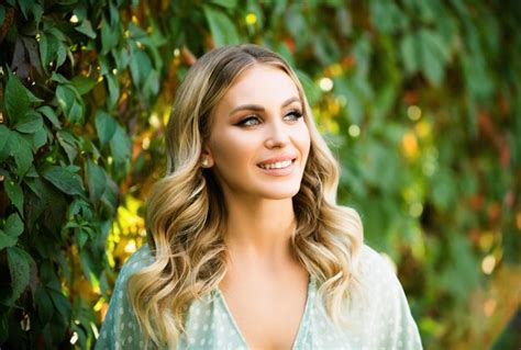 Premium Photo Portrait Of A Young Woman Close Up Face Of Beautiful