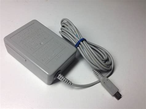 【やや傷や汚れあり】new2dsll New3ds New3dsll 2ds 3ds 3dsll Dsi Dsi Ll 任天堂純正 充電器