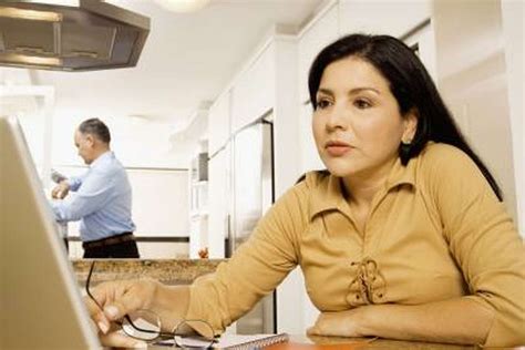 How To Generate An MS Access Report To An Excel File