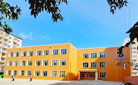 НИЙСЛЭЛИЙН ЕРӨНХИЙ БОЛОВСРОЛЫН ЛАБОРАТОРИ 115 ДУГААР СУРГУУЛЬ МЭДЭЭЛЭЛ 📍Манай сургуулийн 4б