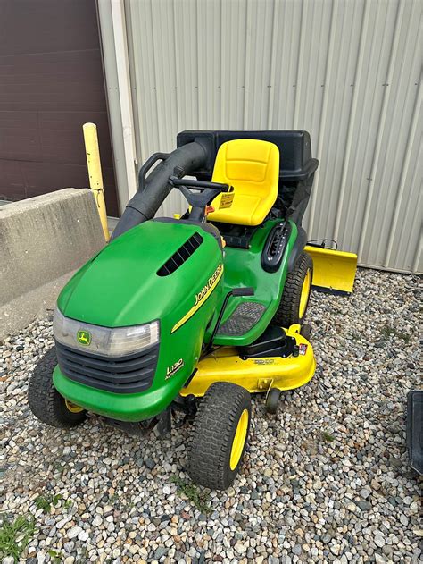 2006 John Deere L130