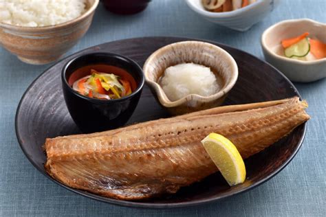 大戶屋日式料理 定食日本料理店日式豬排丼飯日式豬排蓋飯