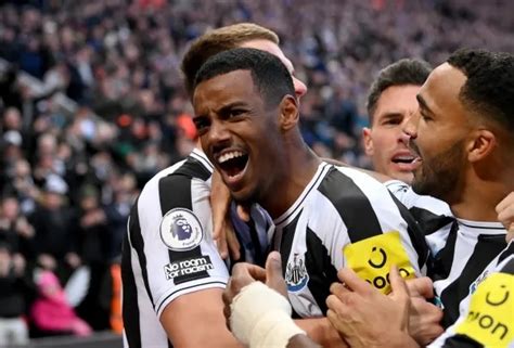 Newcastle Boss Eddie Howe Pleased For Alexander Isak Winning Goal