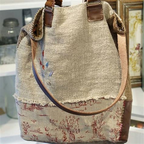 가죽을 패치하다 Embroidery Handmade Embroiderybag프랑스자수 자수가방리투아니아