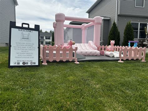 That Balloon Babe Added A New Photo — That Balloon Babe