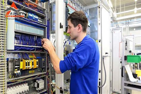تابلو برق Plc چیست؟ از کاربردها تا مشخصات فنی آن