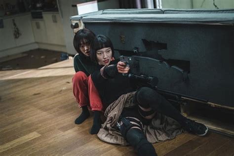 《殺人者的購物中心》第二季伏筆！敏慧真實身份是間諜？李棟旭「詐死」後去哪？