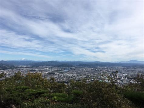 遠くに、御嶽山と恵那山。 御嶽山は雪化粧 つじひさんのモーメント Yamap ヤマップ