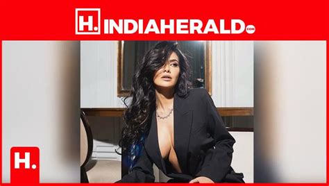Just Blazer No Bra Eesha Oozes Oomph 10 Hot Photos